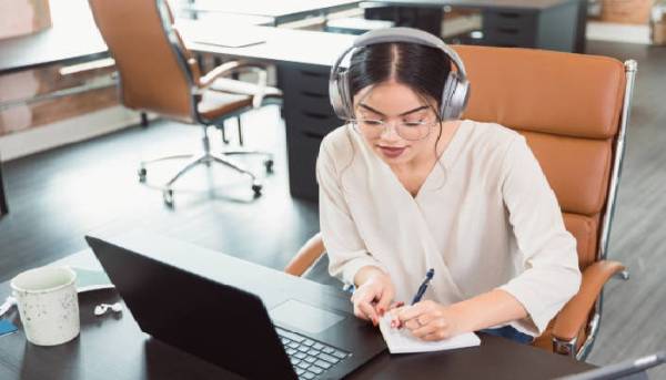 Contoh Jasa Layanan Virtual Office dan Manfaatnya Bagi Bisnis